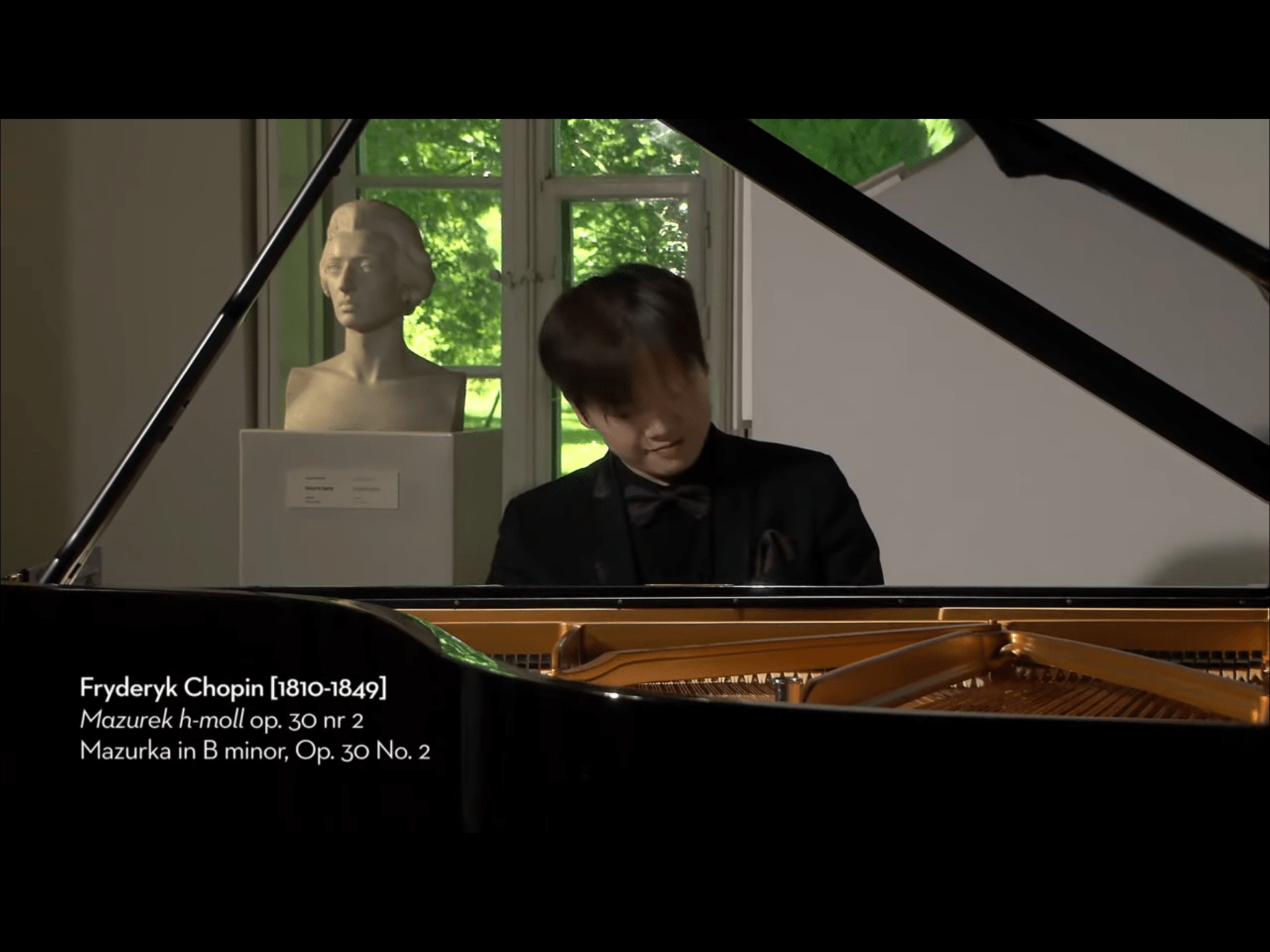 Hao Rao plays Chopin in Zelazowa Wola Playing of aristocratic timeless ...