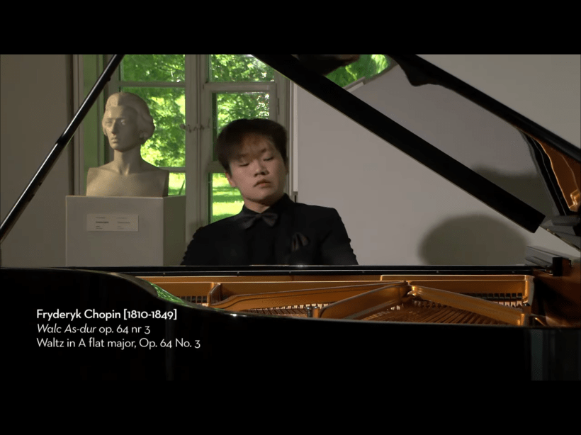 Hao Rao plays Chopin in Zelazowa Wola Playing of aristocratic timeless ...