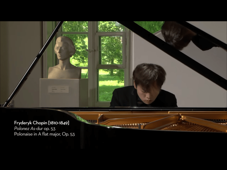 Hao Rao plays Chopin in Zelazowa Wola Playing of aristocratic timeless ...