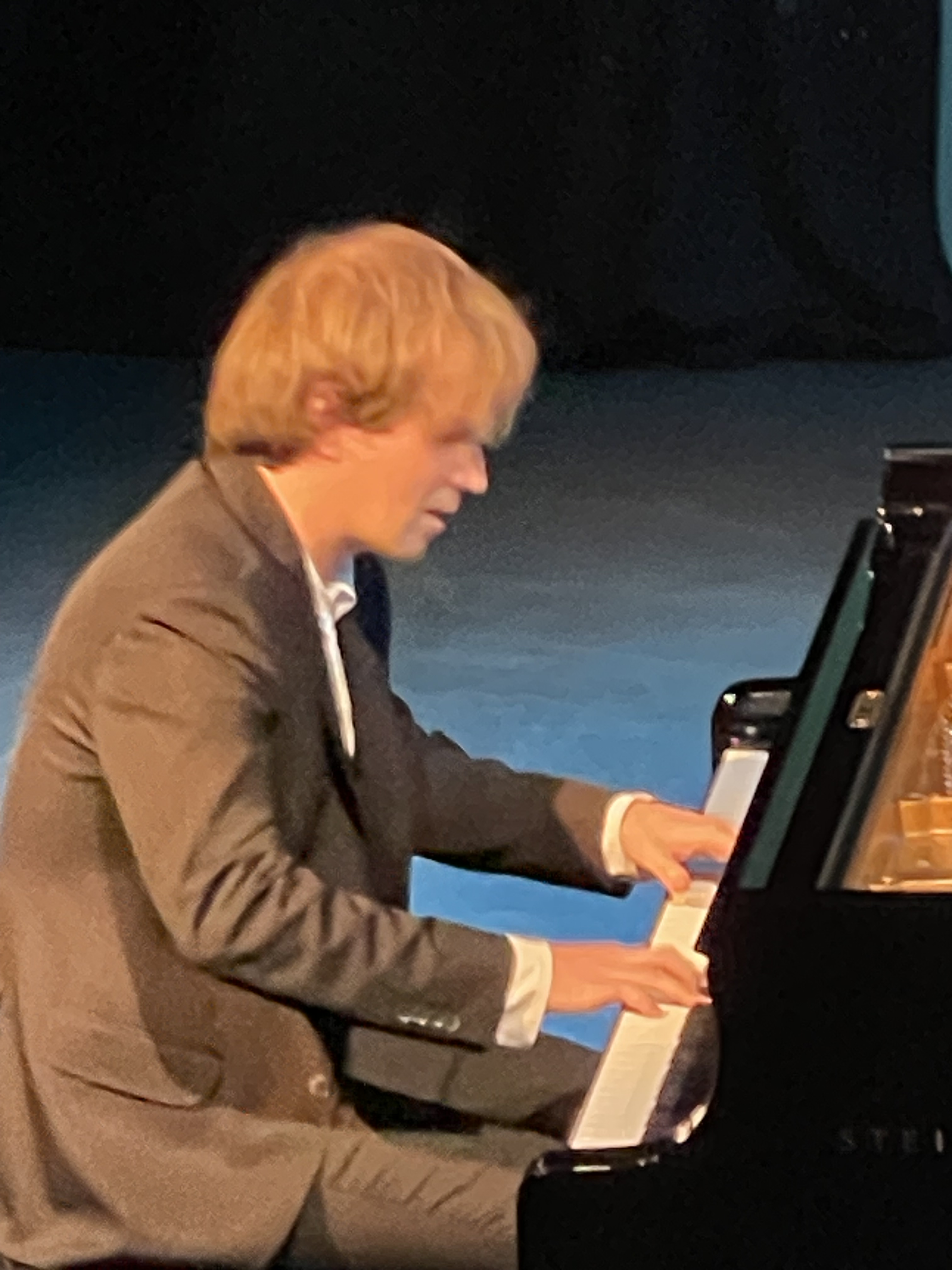 Andrzej Wierciński ‘The birth of a great artist’ – ChristopherAxworthy ...